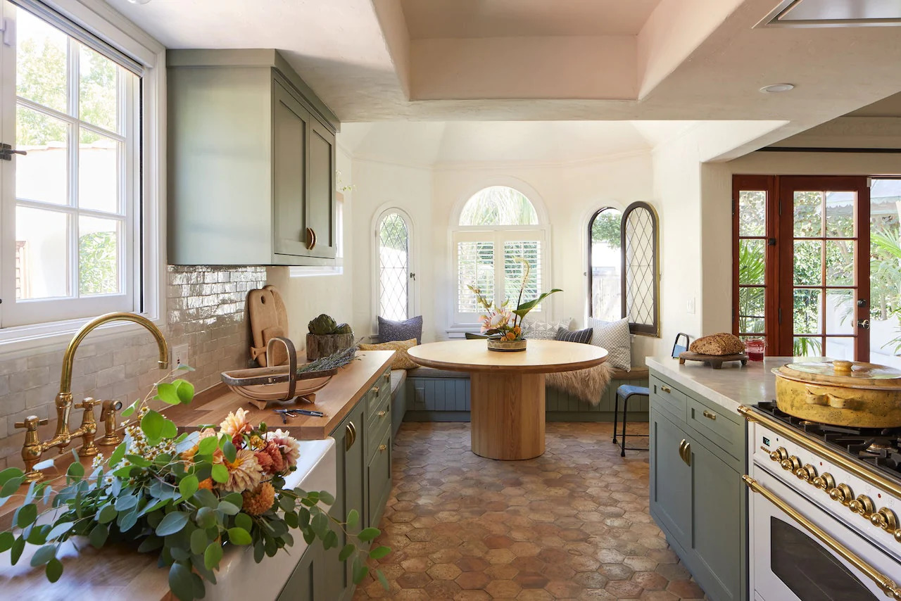 Sophisticated Modern Terracotta Kitchen Designs | MGM Tile